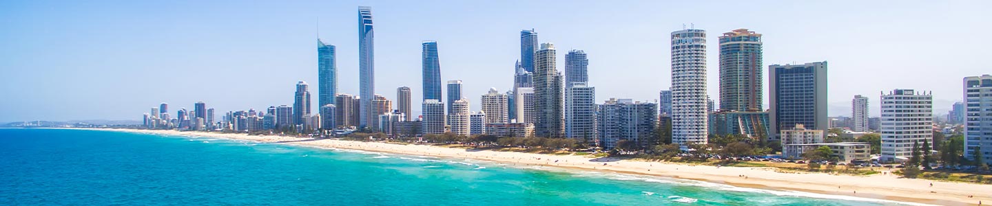 8 Reasons Why You Should Visit The Gold Coast | Southern Cross Travel ...